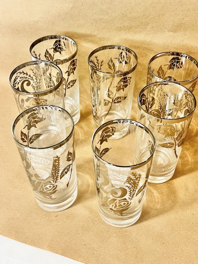 Glassware – Design Furniture Outlet & Consignment